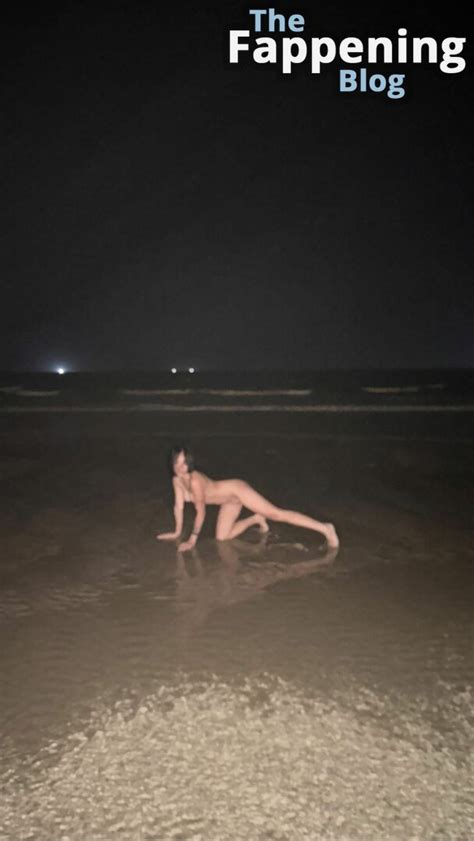 Dieu Linh Vuong Dieulinvuong Dieulinvuong Helltish Nude Leaks Photo 26 Thefappening