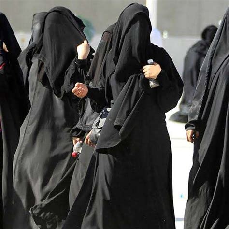 مليشيا الحوثي تغلق مركز تسوق تجاري شهير في صنعاء وأرجعت السبب إلى هذا الأمر