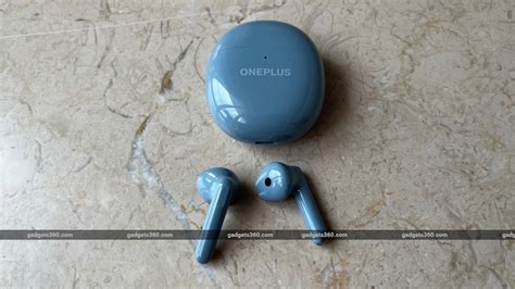Oneplus Nord Buds Ce Review Comfortable Yet Awkward Gadgets 360