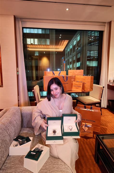 ផ្ទុះការភ្ញាក់ផ្អើល មួយប៉ុស្តិ៍នេះ ទេព បូព្រឹក្ស និងជ្រូកព្រៃ ស្រដៀងគ្នាម្លឹងៗ Khmerload