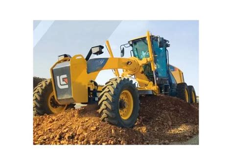 Yellow Motor Grader At 2800000 00 Inr In Pithampur Madhya Pradesh