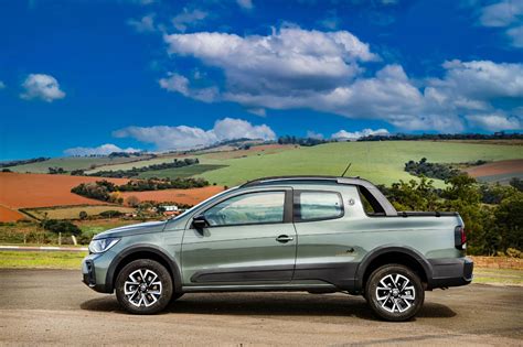 Saveiro 2024 versão Extreme preços equipamentos motor e consumo