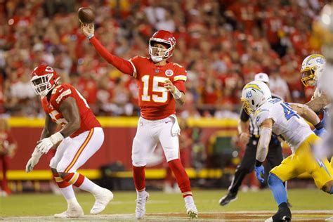 Nfl Week 11 Sunday Night Football Kansas City Chiefs Vs Los Angeles