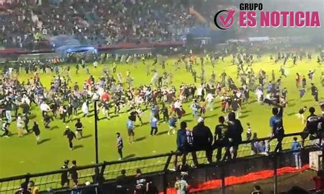 Tragedia En Indonesia 127 Muertos En Batalla Campal De Un Partido De