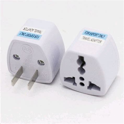 Adventurers Universal Travel Adaptor Outlet Plug Adapter Converter