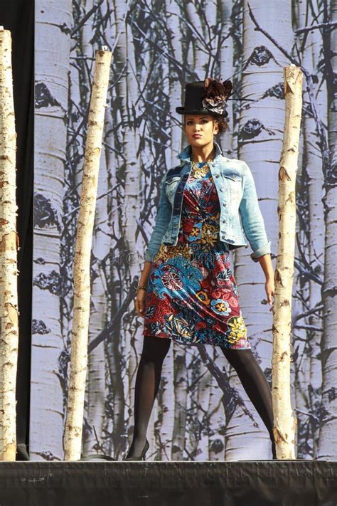 Look Editorial Image Image Of Festival Event Entertain 60136945