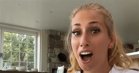 In A Gym Blunder Stacey Solomon Flashed Her Full Bum With A Thong On