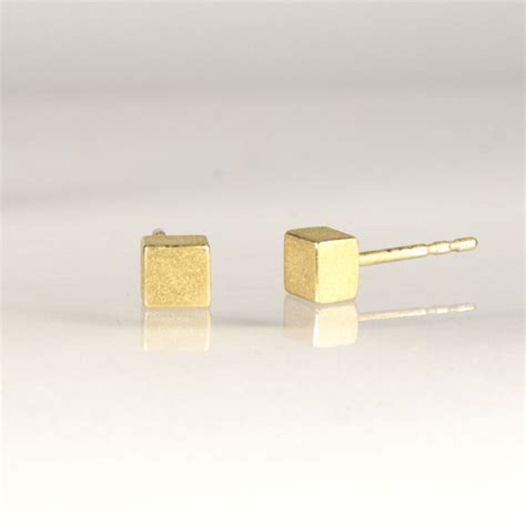 Ohr Mini Quader Knotenschmuck