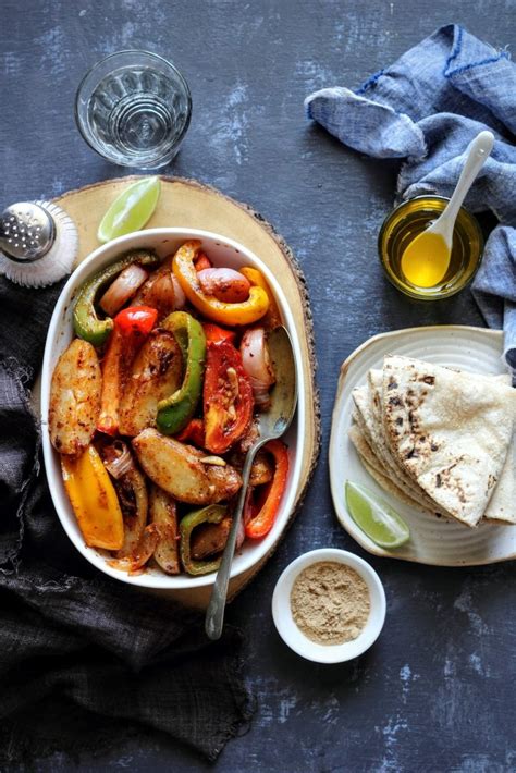 SHIMLA MIRCH ALOO शमल मरच आल Potato Capsicum Stir Fry Easy Food Smith