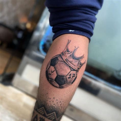 15 Tatuaggi Per Le Gambe Uomo Ecco L Ispirazione Che Cercavi Tattoo