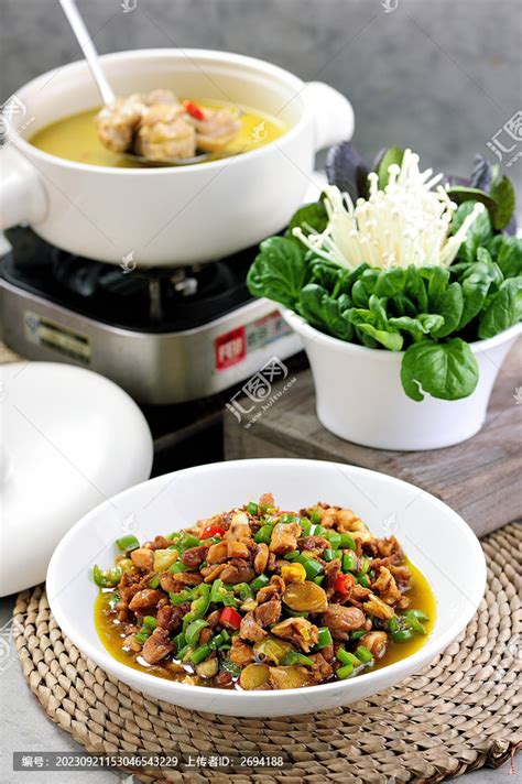 青椒炒仔鸡 中国菜系 食品餐饮 摄影素材 汇图网www huitu