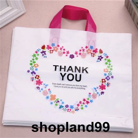 ถุงพลาสติก ถุงของขวัญ ถุงหูหิ้ว เบอร์3 ขนาด45x40cm แพค50ใบ Shopee