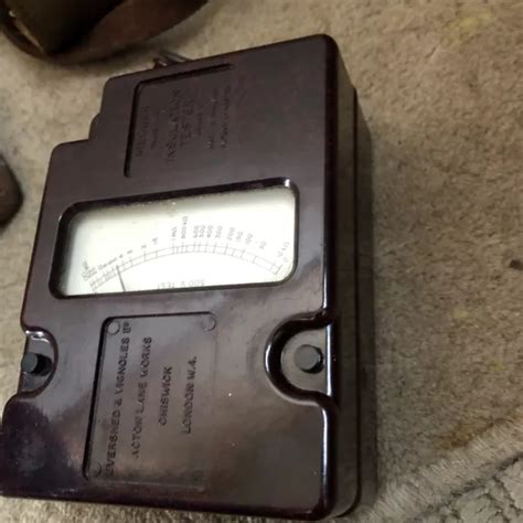 Vintage Meg Megger Hand Crank Insulation Tester 500 Volts Made In