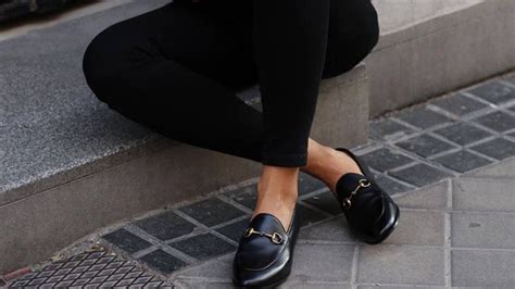 Cómo combinar correctamente mocasines con leggins Chismecito