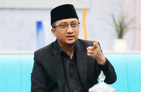 Cara Ustaz Yusuf Mansur Paksa Jamaah Bersedekah Mirip Perampok