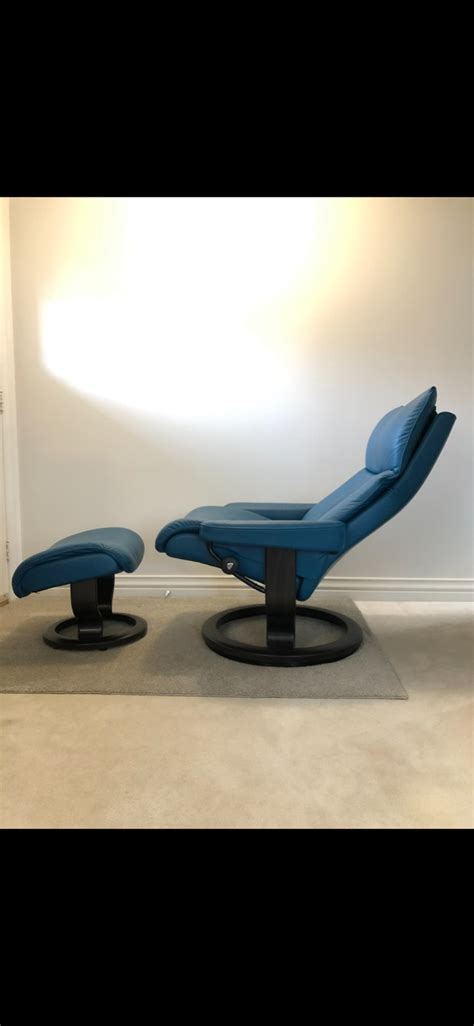 Ekornes Stressless Chair And Ottoman Large Chairs And Recliners