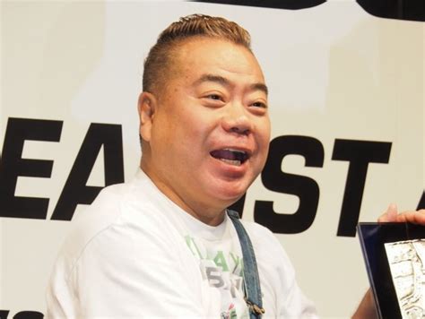 出川哲朗、実はお坊ちゃま 幼少期には専属の“お手伝いさん” 「親父はベンツ乗ってた」 エンタメ ニュース ｜クランクイン！