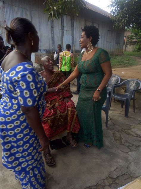 Agona East Mp Donates To Veteran Actor Super Od See Photos The