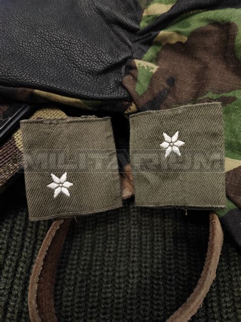Погоны ефрейтора Австрия m5796 Б/У. Шевроны Погоны Нашивки Камуфляжная ...