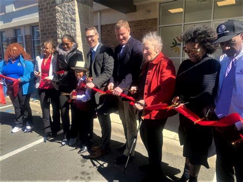Ribbon Cutting Ceremony Held For New Annandale Community Center