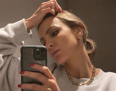 Sara Boruc Bez Makija U Zachwyca Swoj Form Obcas Pl