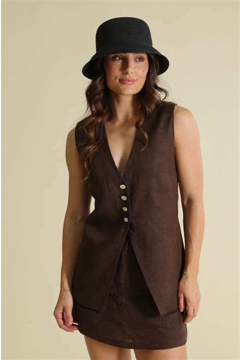 The Morgan And Taylor Ryle Bucket Hat In Black Morgan And Taylor