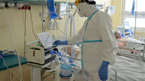 Najczęstsze objawy COVID 19 wśród hospitalizowanych w 4 fali Zdrowie