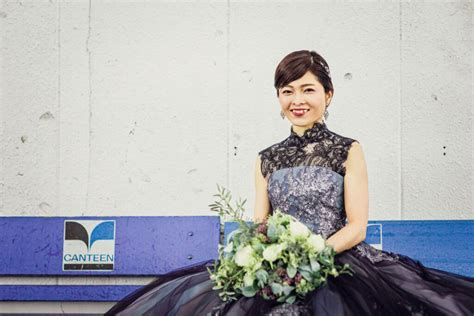 思い出のスケート場で友人とご家族と一緒にフォトウェディング 結婚式写真、前撮り、コマーシャルフォト、ムービーなら神奈川県横浜市のインプルーブ