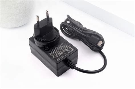 27w Usb Type C接口充电器 1 2米线长欧规电源pd电源 适用于树莓派5代