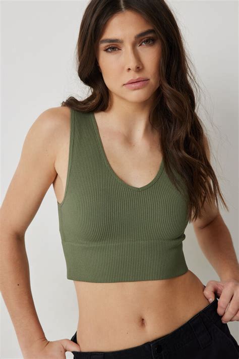 Basic Seamless Deep V Neck Tank Ardene