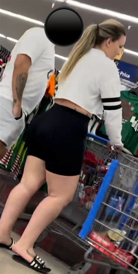 Walmart Pawg In Black Spandex OC Spandex Leggings Yoga Pants Forum