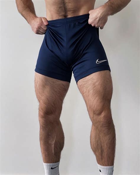 shirtless gym guys on tumblr