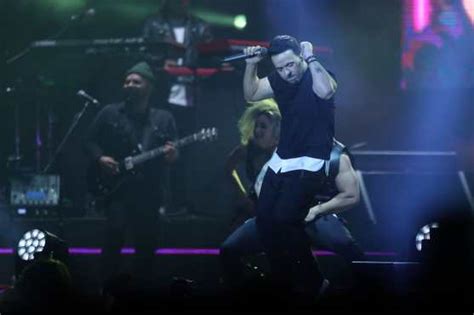 Fotogalería Luis Fonsi Y Fonseca Cantaron Y Bailaron Para Los
