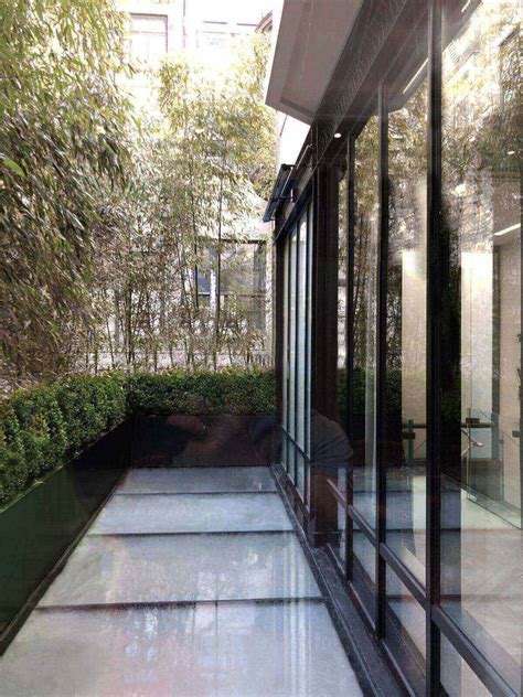 Gallery Glass Flooring Systems