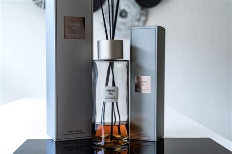 Small Fresh Fig Diffuser Richard Sutton Design