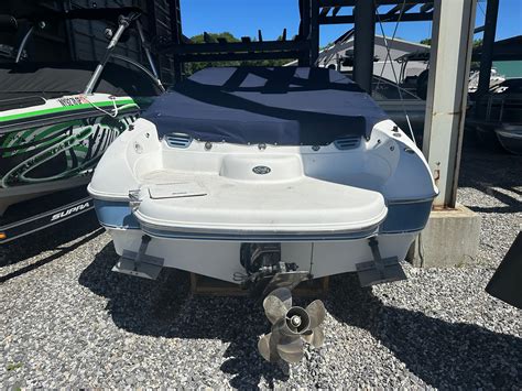 Used 2003 Doral 245 Br 04055 Naples Boat Trader