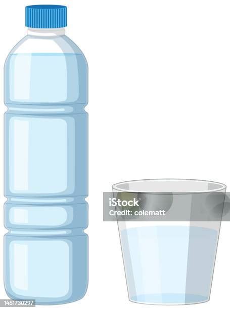 Une Bouteille Et Un Verre Deau Vecteurs Libres De Droits Et Plus D