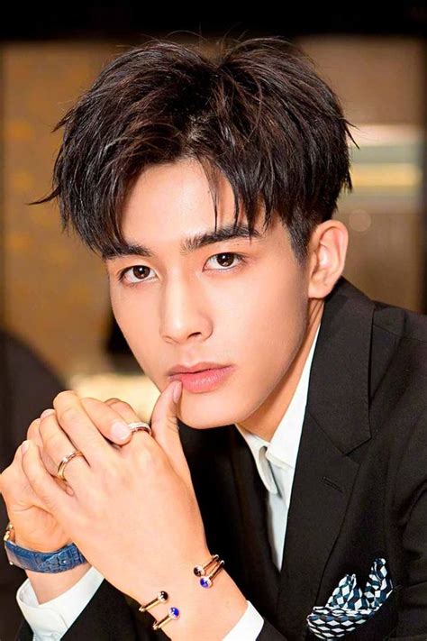 Tóc Two Block 7 3 Nam Là Gì 15 Kiểu Tóc Two Block 7 3 Hot Hit Nhất