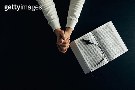 종교 기독교 기도 커뮤니케이션컨셉 찬양 감사 감사기도 성경말씀 기독교용어 회개 성경 성서 천주교