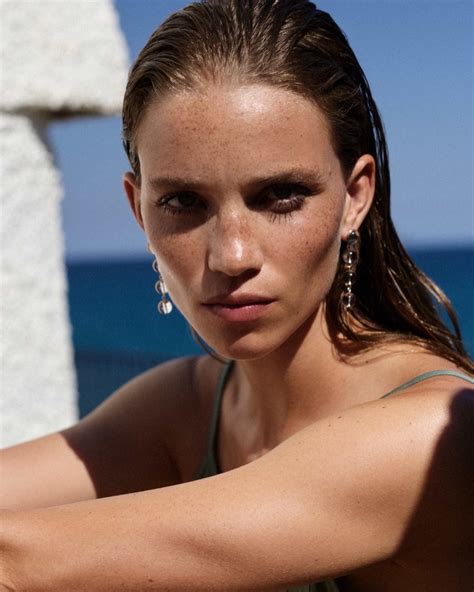 Massimo Dutti Captures Summer Vacation Chic For 2024