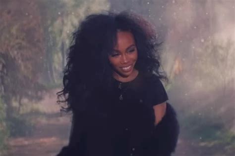 Sza Drops Glittery New Supermodel Video Watch