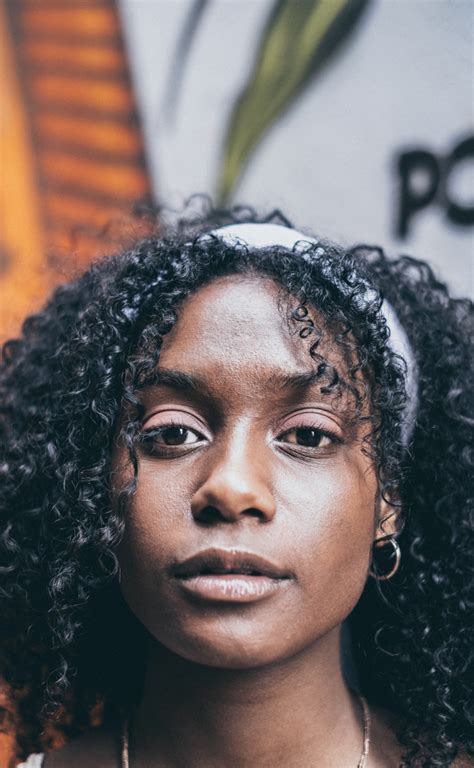 Free Woman Wearing White Headband Nohatcc