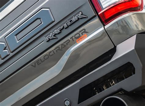 Hennessey Velociraptor 6x6 Características Fotos E Información