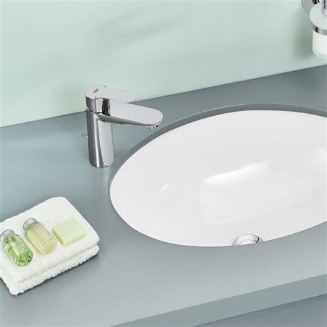 Смеситель для раковины Grohe BauEdge 23758000 купить - Интернет магазин ...
