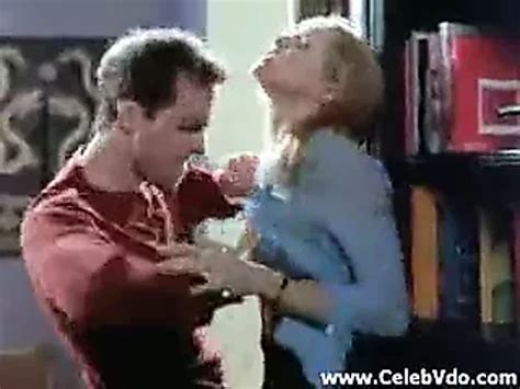 Heather Graham Nude Porn Videos And Sex Tapes Xhamster