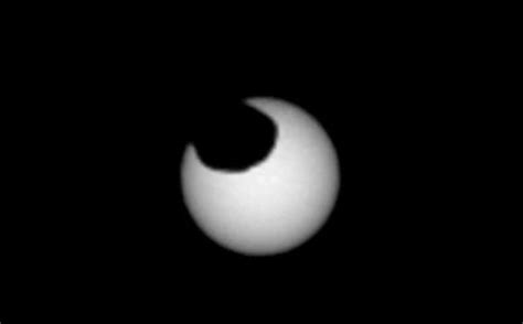Curiosity Rover Captured 2 Solar Eclipses On Mars WordlessTech