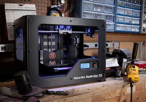Makerbot Replicator 2x 3d Printer Launches With Dual Colour Printing