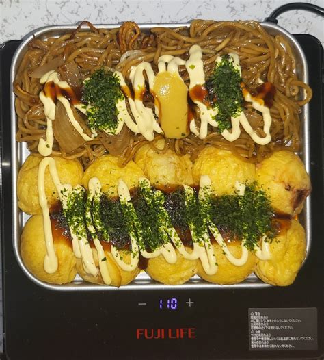 仮面オーク 🥕＆⚡ on twitter 夕食は焼きそばとたこ焼き 縁日かっ⊂ ･∀･ 彡☆ `Д´ ﾊﾟｰﾝ