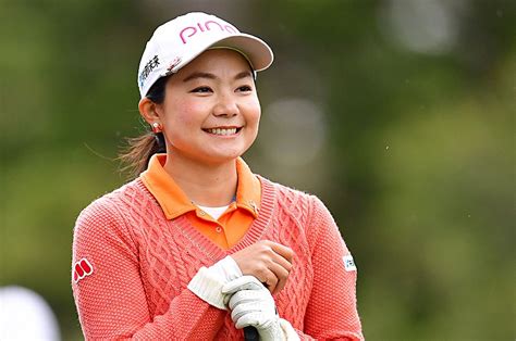 米女子ツアー7年目の上原彩子。挑戦し続ける心に一切の迷い無し。 女子ゴルフ Number Web ナンバー