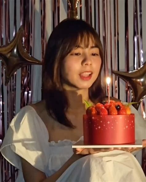 Khin Nyein Sint Khinyeona • Instagram Photos And Videos